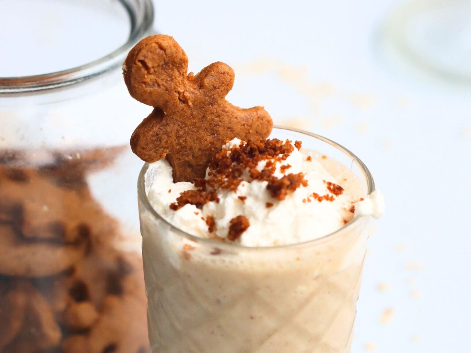 Gingerbread Smoothie with Electrolytes (Dairy Free, Gluten Free, Sugar ...