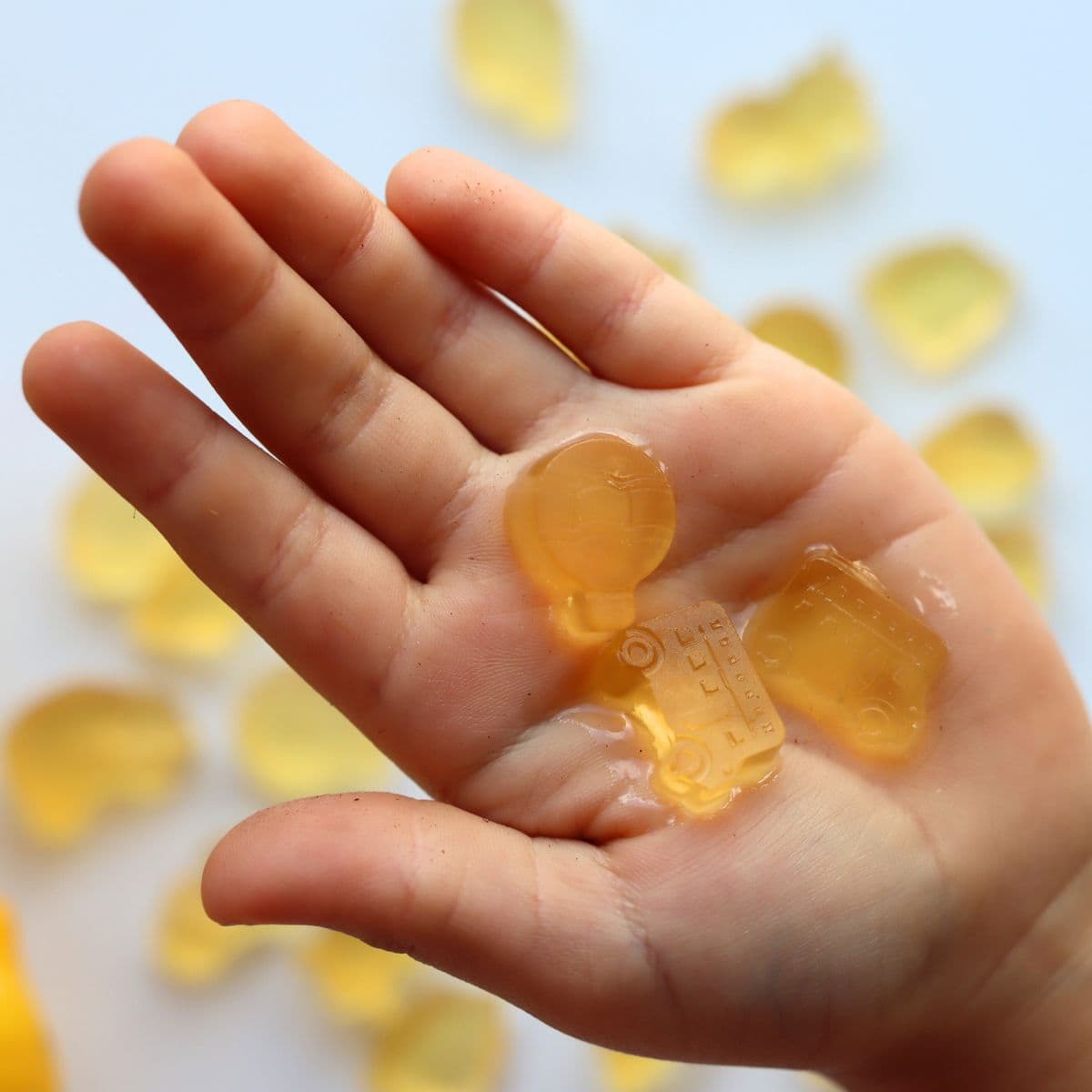 Lemon Juice Electrolyte Gummies - Healthy Homemade Snacks