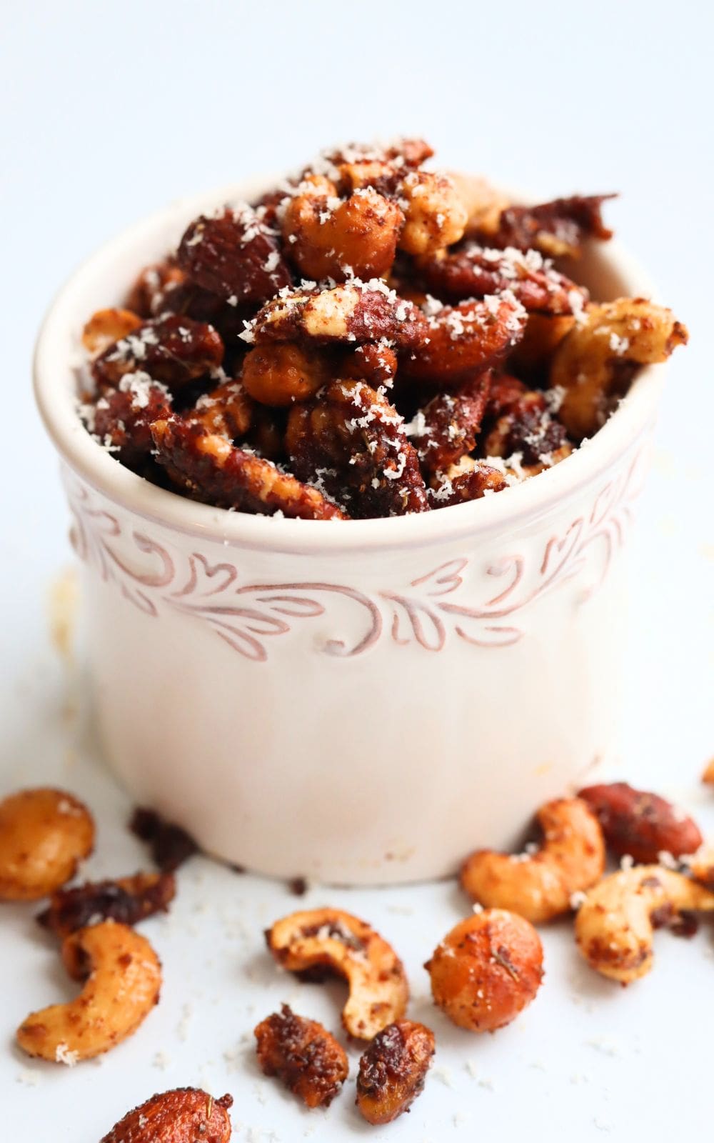 Best Roasted Mixed Nuts Recipe (with Parmesan and Herbs) - Healthy ...